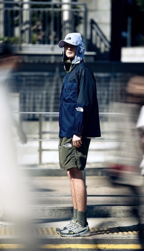 GORPCORE จากเสื้อผ้าเดินป่าสู่สตรีทแฟชั่นใจกลางเมือง